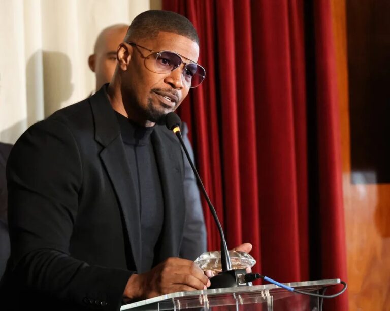 Skådespelaren avslöjade mörka aspekter av sitt liv: 56-årige Jamie Foxx ...